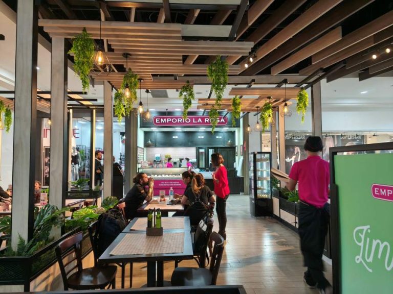Emporio la Rosa en Mall Plaza Sur: Helados y Tradición